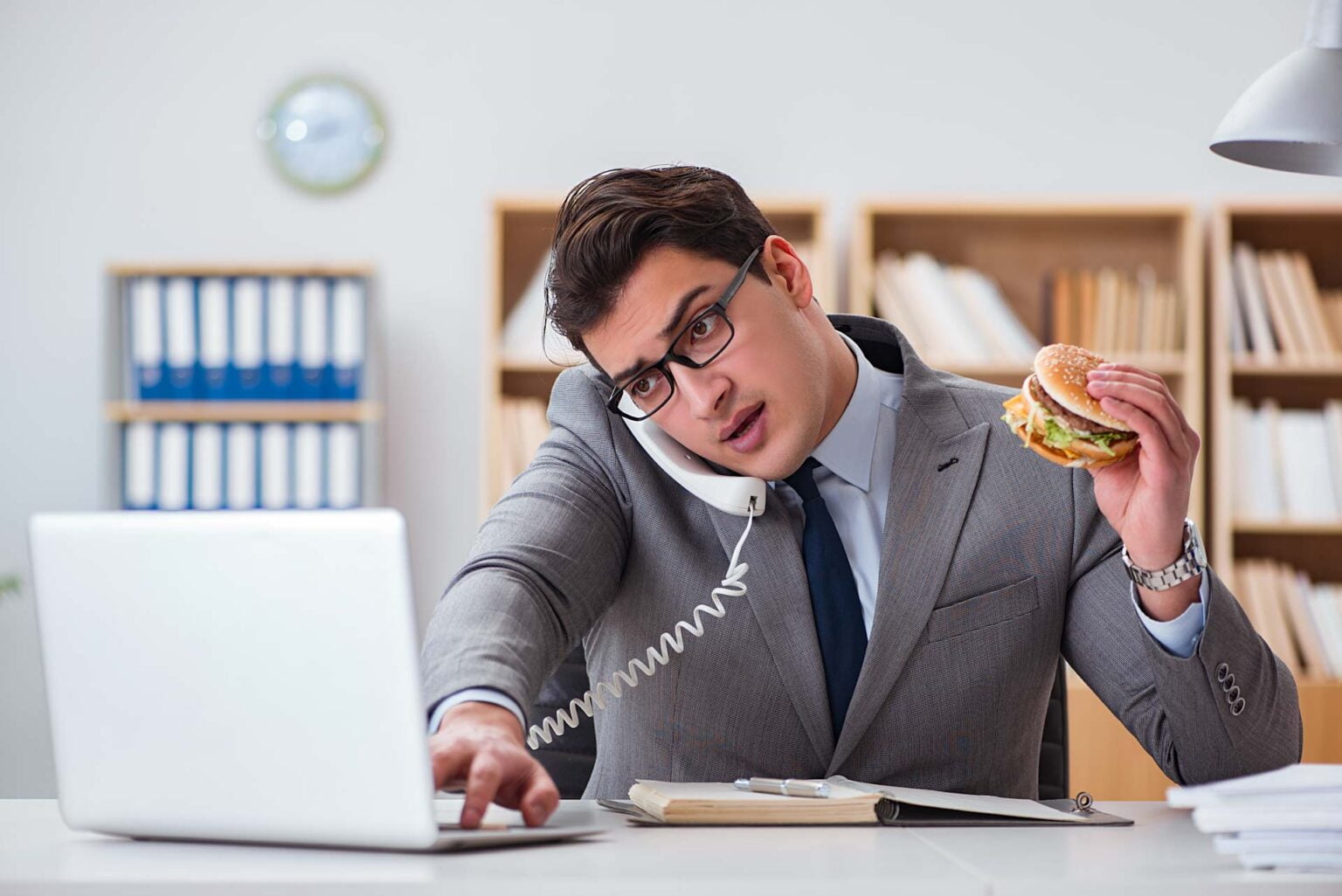 California Meal Break Law & Rest Break Law | Traqq Blog